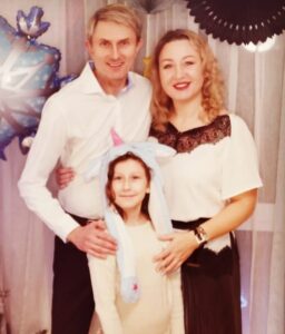 【何者】セルゲイ・シンキンスのwikiプロフ！イケオジラテンダンス審査員の経歴・家族構成も徹底紹介！ - Buzzium